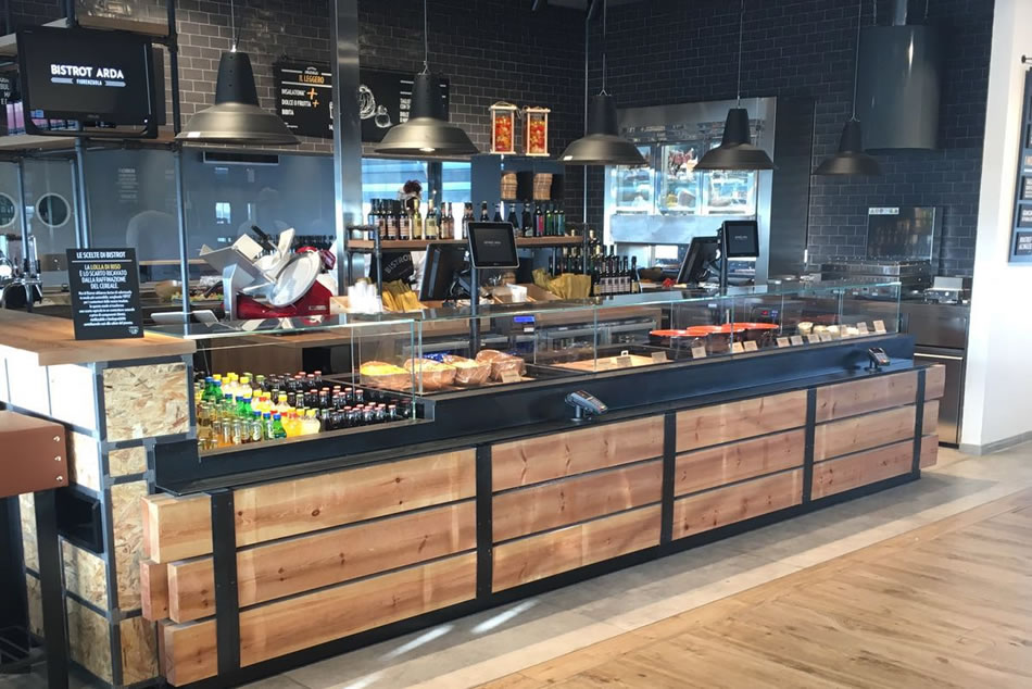 Arredamento Autogrill Fiorenzuola d'Arda, Piacenza | ISA Professional