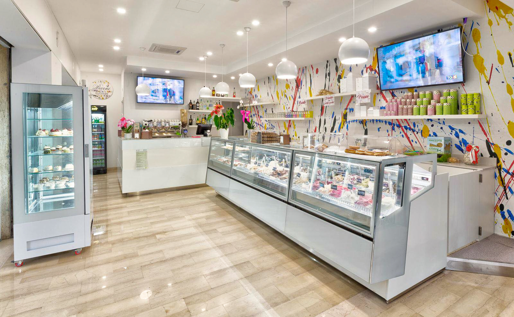 Shopfitting Barni Gelateria, Riccione, Italy | ISA